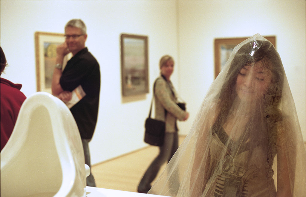 Plastic Bag Girl – HUI YING TSAI 蔡慧盈